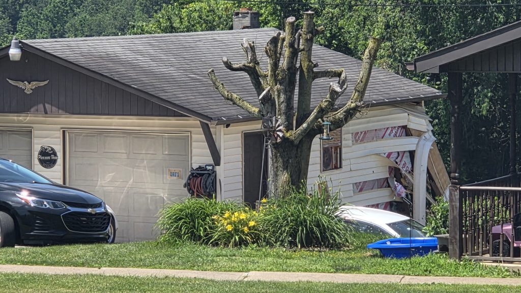 Smock volunteer fireman killed in explosion - Herald-Standard